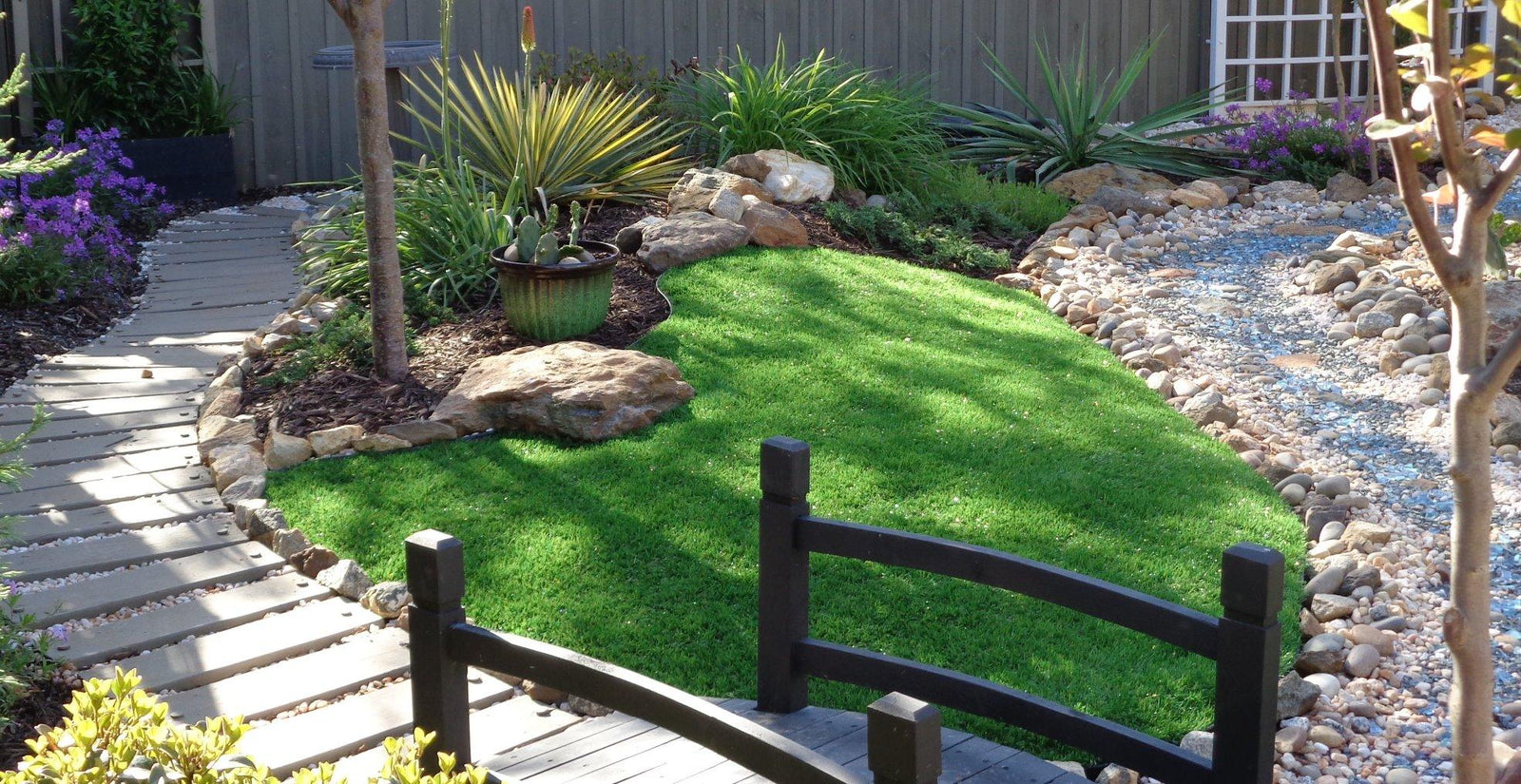 Understanding the Materials of Artificial Turf: Nylon and Polyethylene